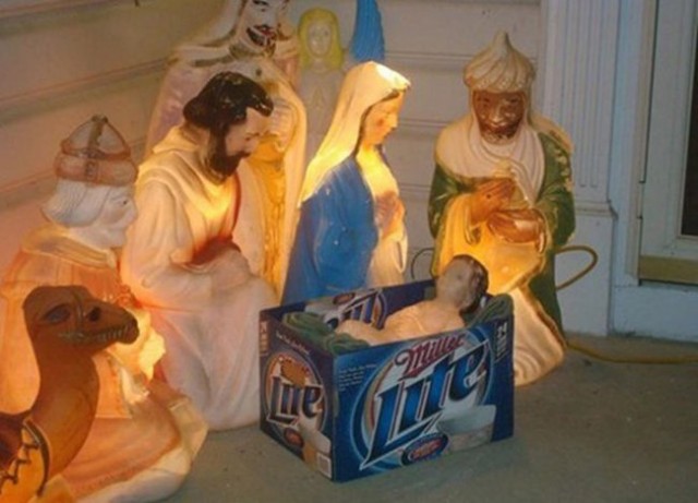 ALTERNATIVE NATIVITY SCENES... - Pee-wee's blog