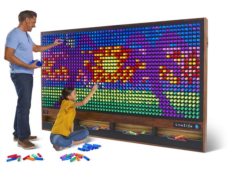 LiteZilla is like a Godzilla-sized Lite Brite!! - Pee-wee's blog